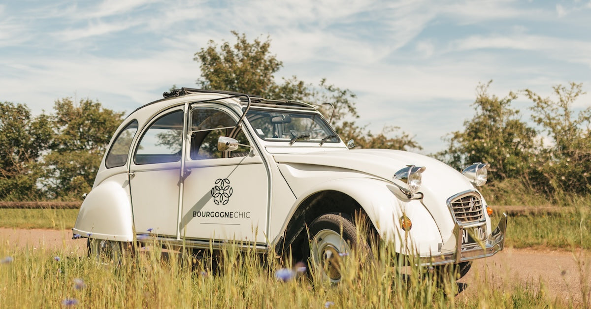 Citroën 2CV : Une légende sur les routes de Bourgogne